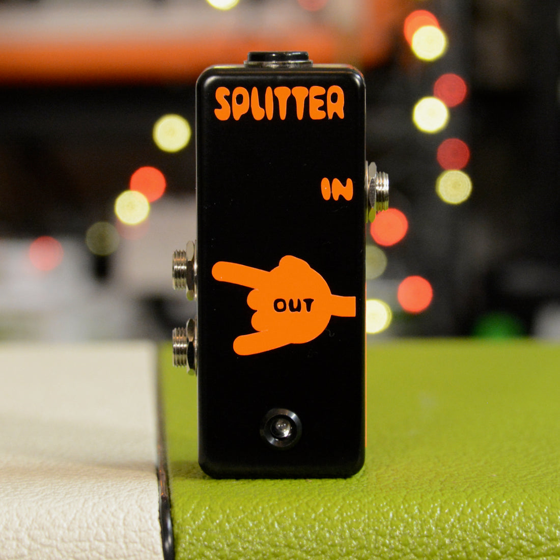 Splitter Box - 2 Out Buffered